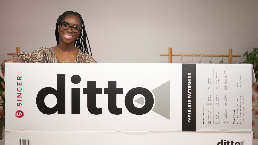 Ditto: Unboxing and Beam Set Up by Niasia Pinnock of Ditto - Creativebug